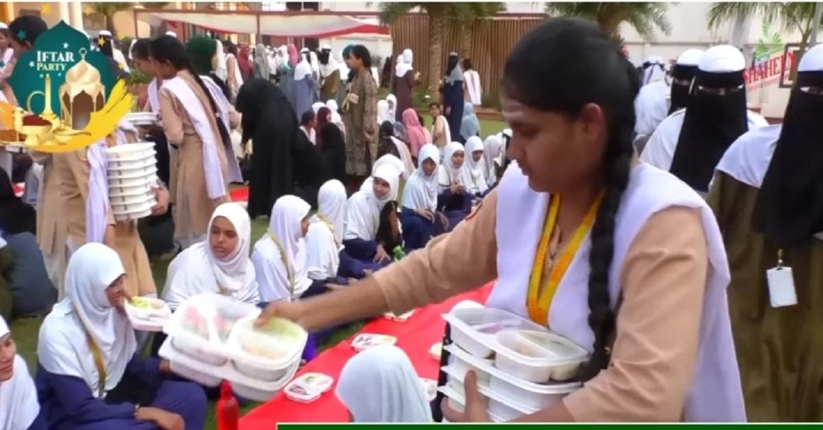 Students of all faiths observe Iftar together, Muslim students open ...